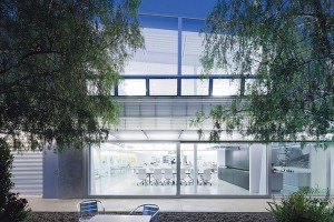 New MORPHOSIS Office is the First Net-Zero Building in LA - eVolo ...
